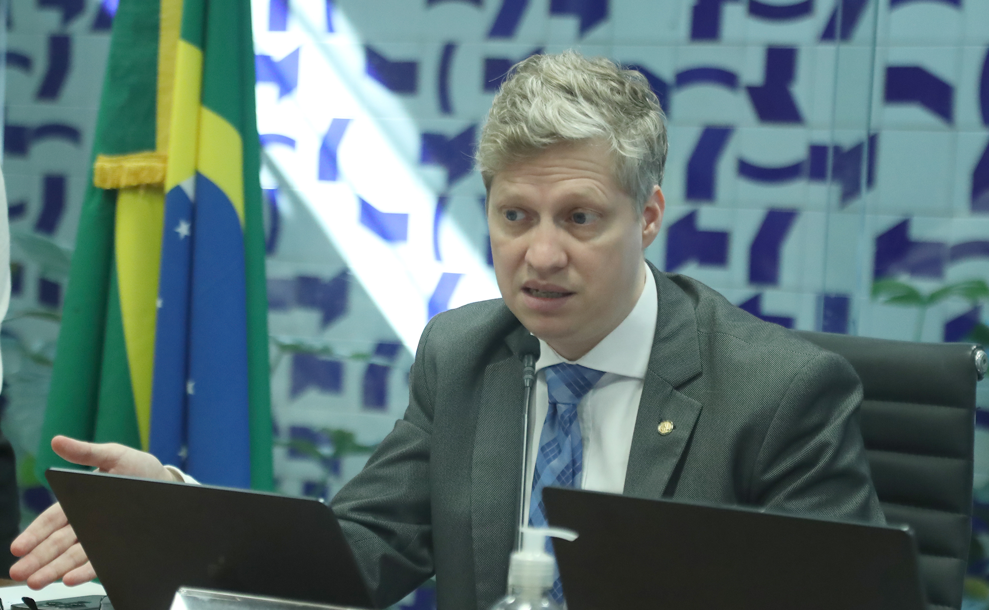 Marcel van Hattem desconfia de cartel no esquema para importar arroz ...